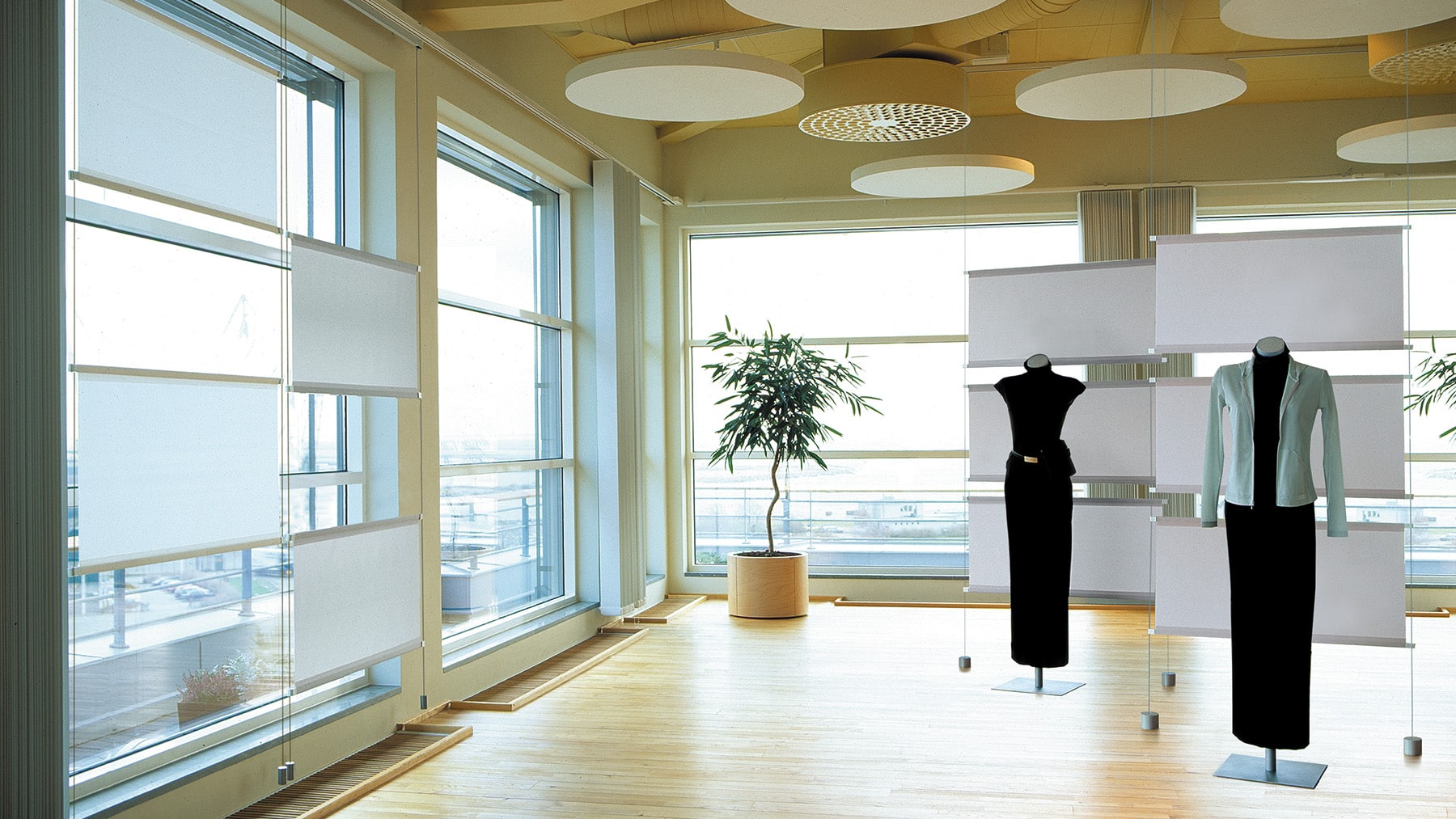 System W - Ann Idstein